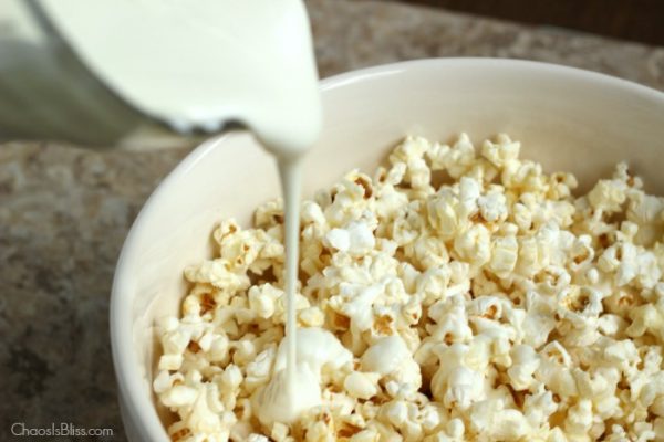 White Chocolate Cranberry Popcorn Recipe